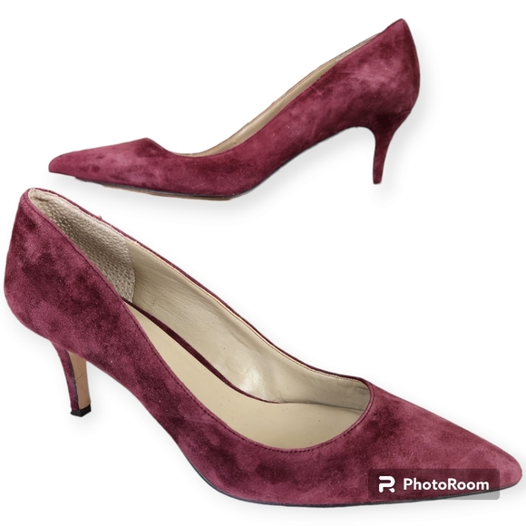 Ann Taylor | Shoes | Ann Taylor Eryn Suede Vino Pumps Size 8m | Poshmark